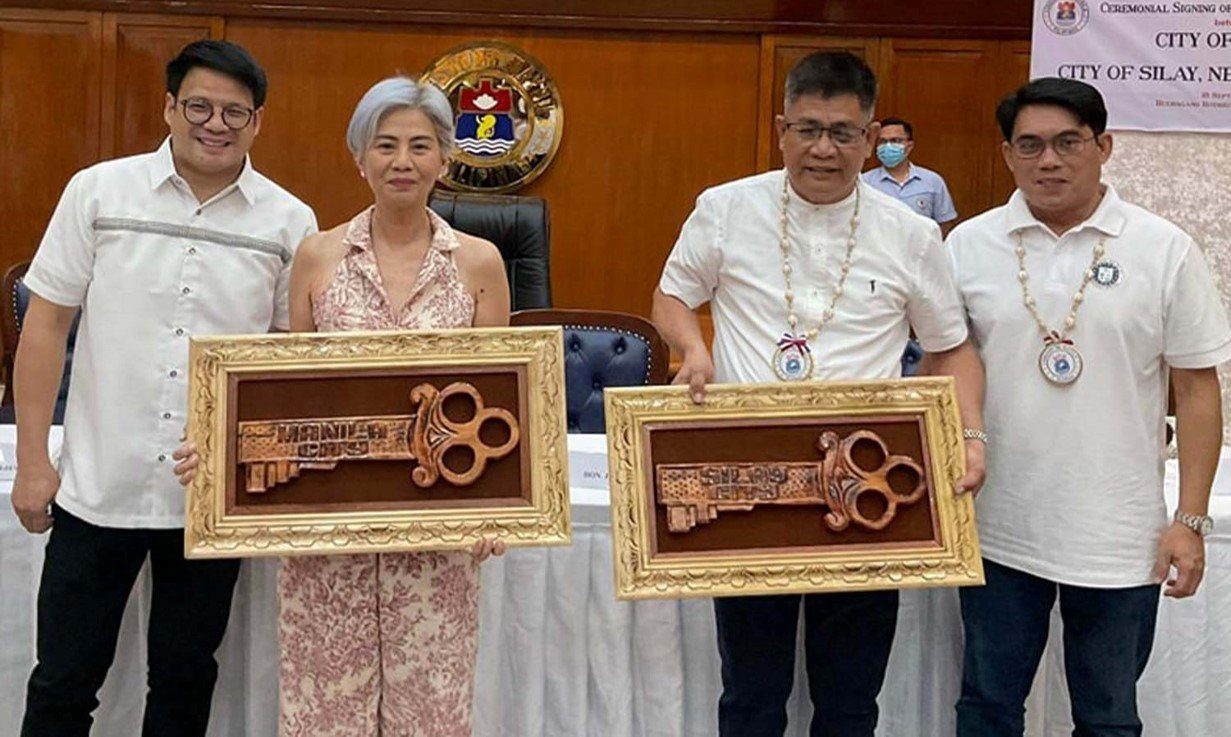 Silay, Manila forge twinning agreement