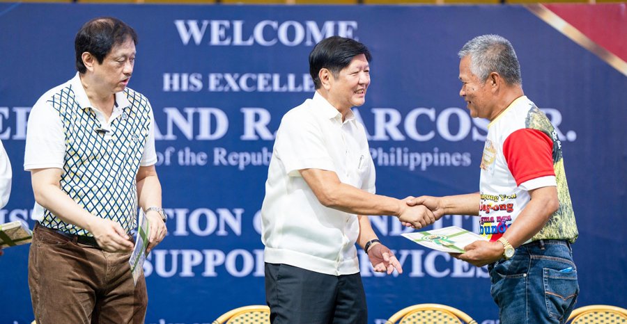 1.3K Negros Or. farmers to receive land titles, condonation certificates