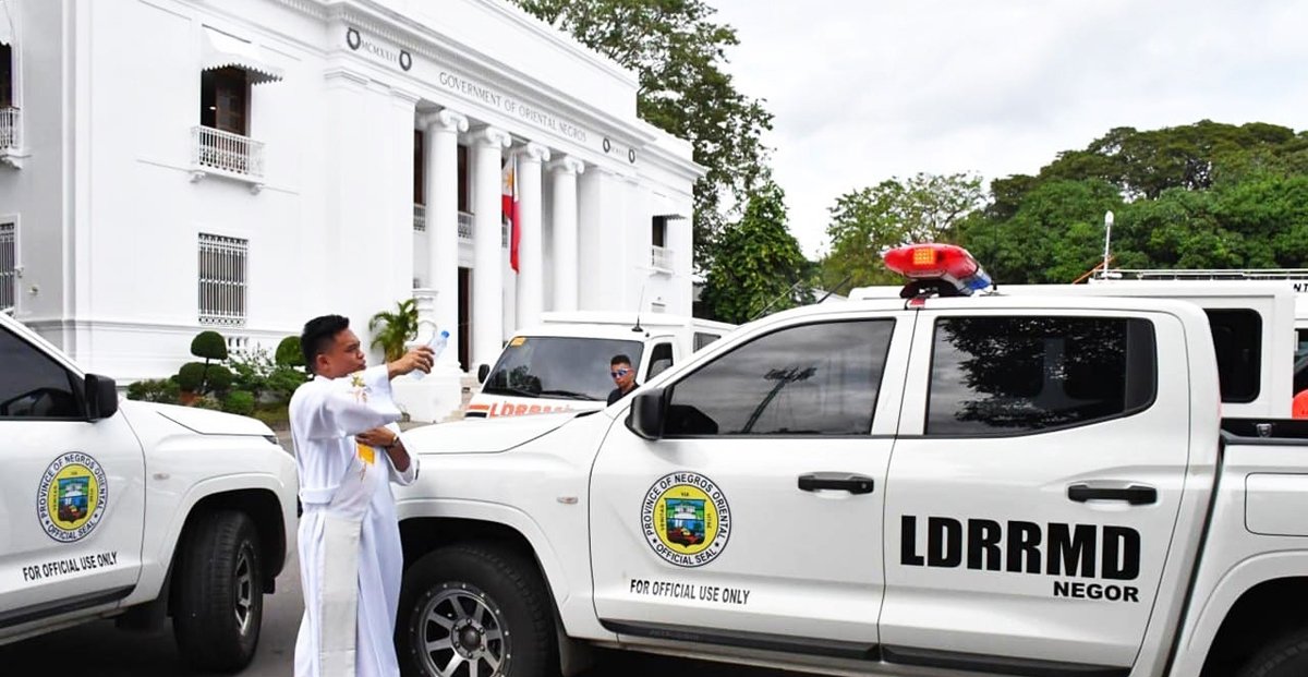 Mobile command center, rescue vehicles blessed
