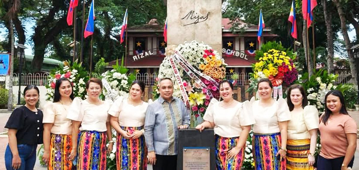 REMEMBERING RIZAL’S MARTYRDOM: Pageantry at the Park