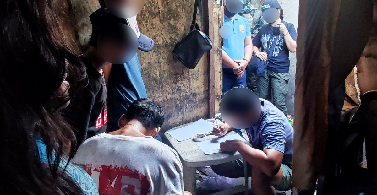 Cops raid drug den in Bacolod