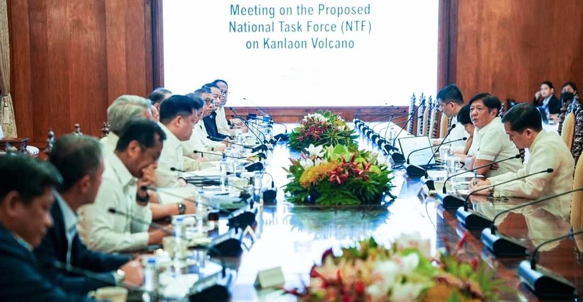 Marcos pushes for permanent relocation of Mt. Kanlaon IDPs Marcos pushes for permanent relocation of Mt. Kanlaon IDPs