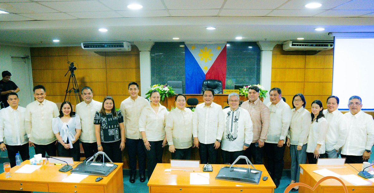 Espino still Bacolod SP floor leader; 33 committee chairpersons named