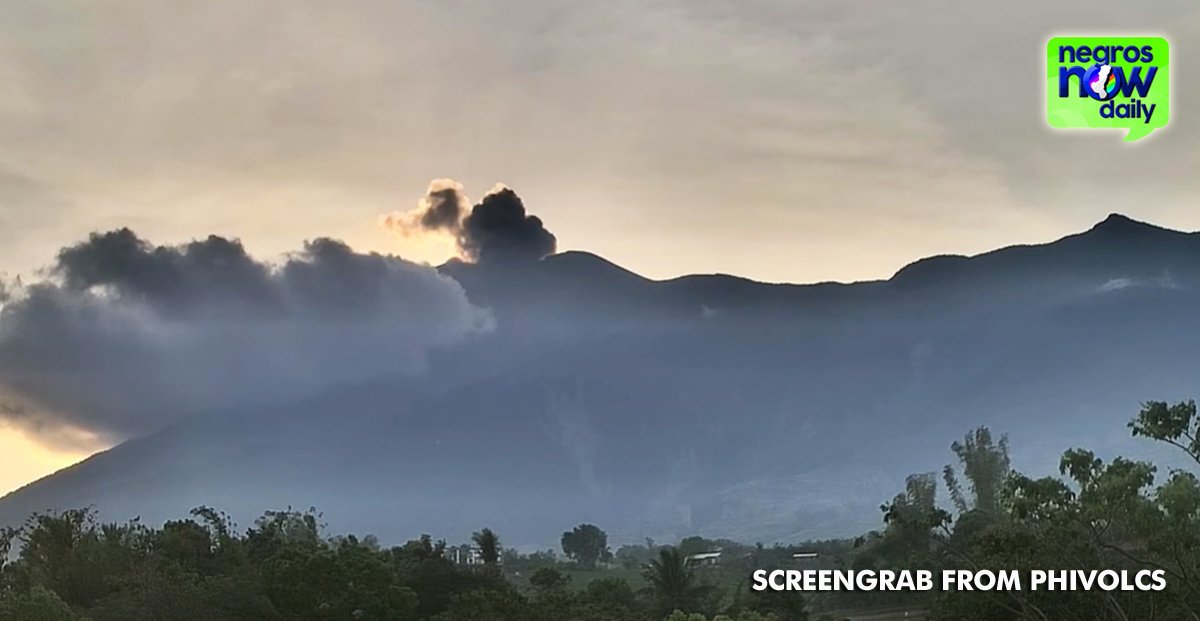 Mt. Kanlaon still at Alert Level 2 amid escalating ash emissions